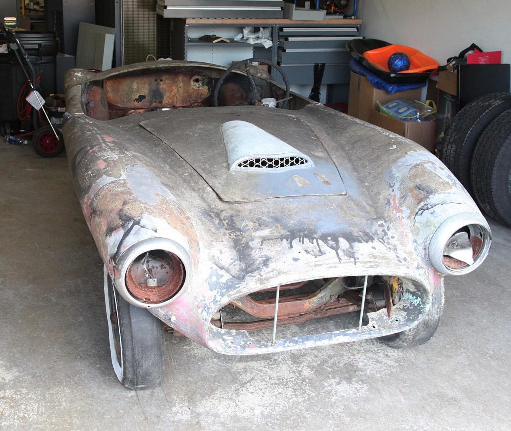 Tom Kubinec’s Mighty 1955 Almquist Sabre – In Restoration at JR’s Speed ...