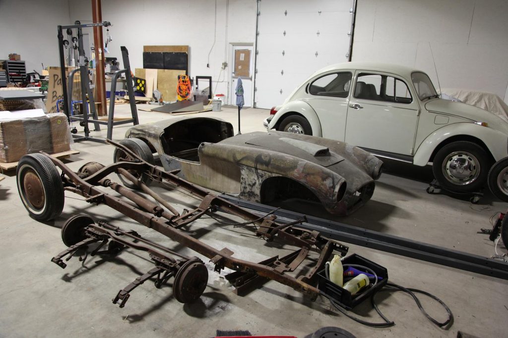 Tom Kubinec’s Mighty 1955 Almquist Sabre – In Restoration at JR’s Speed ...
