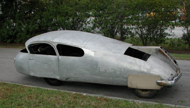 2025: Streamlined Passenger Cars | Undiscovered Classics